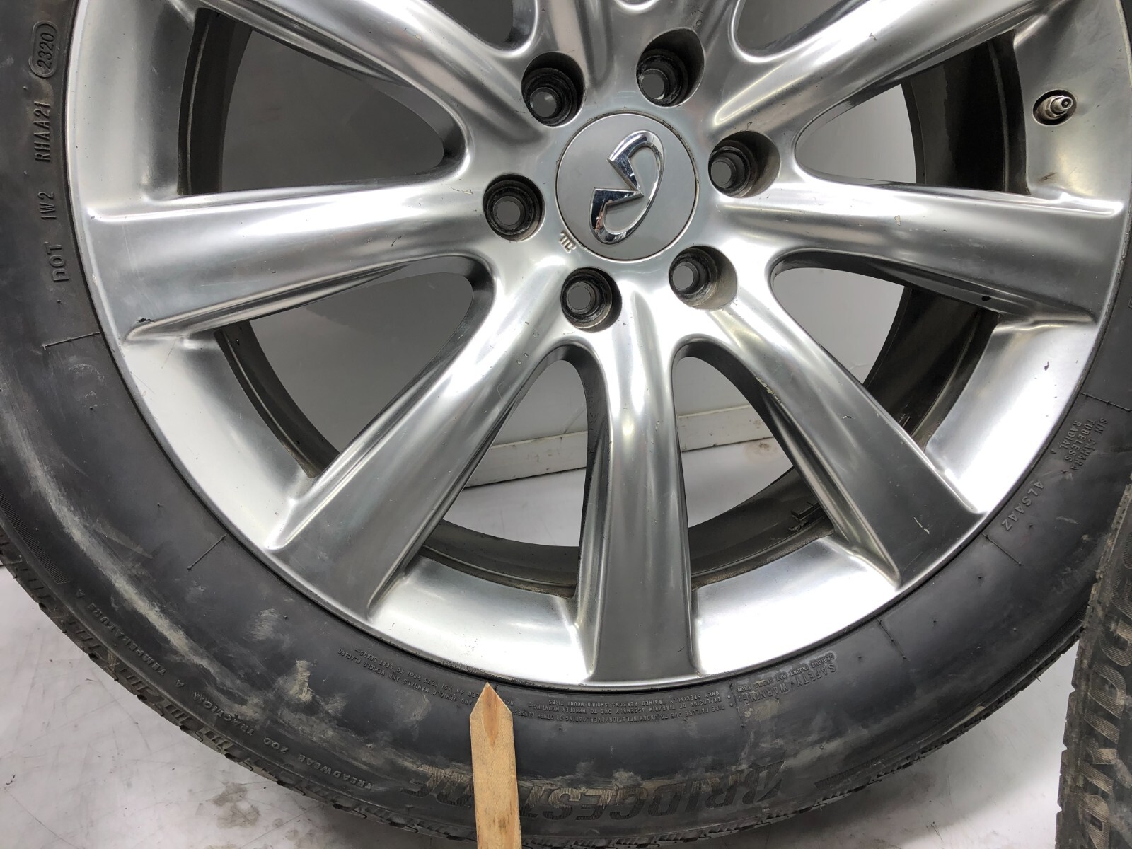 2011-2017 INFINITI QX56 QX80 WHEELS RIMS TIRES 22" SET X4 OEM. | eBay