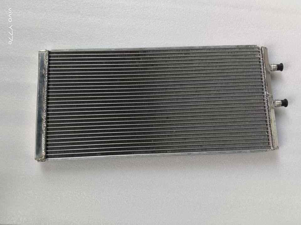 Radiator For BMW F80 M3 2015-2018 F87 M2 2019-2020 F82/83 M4 i8 2014 ...