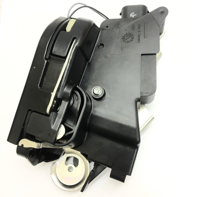 Mercedes-Benz VITO/VIANO (W639) Near Side Sliding Door Lock ...