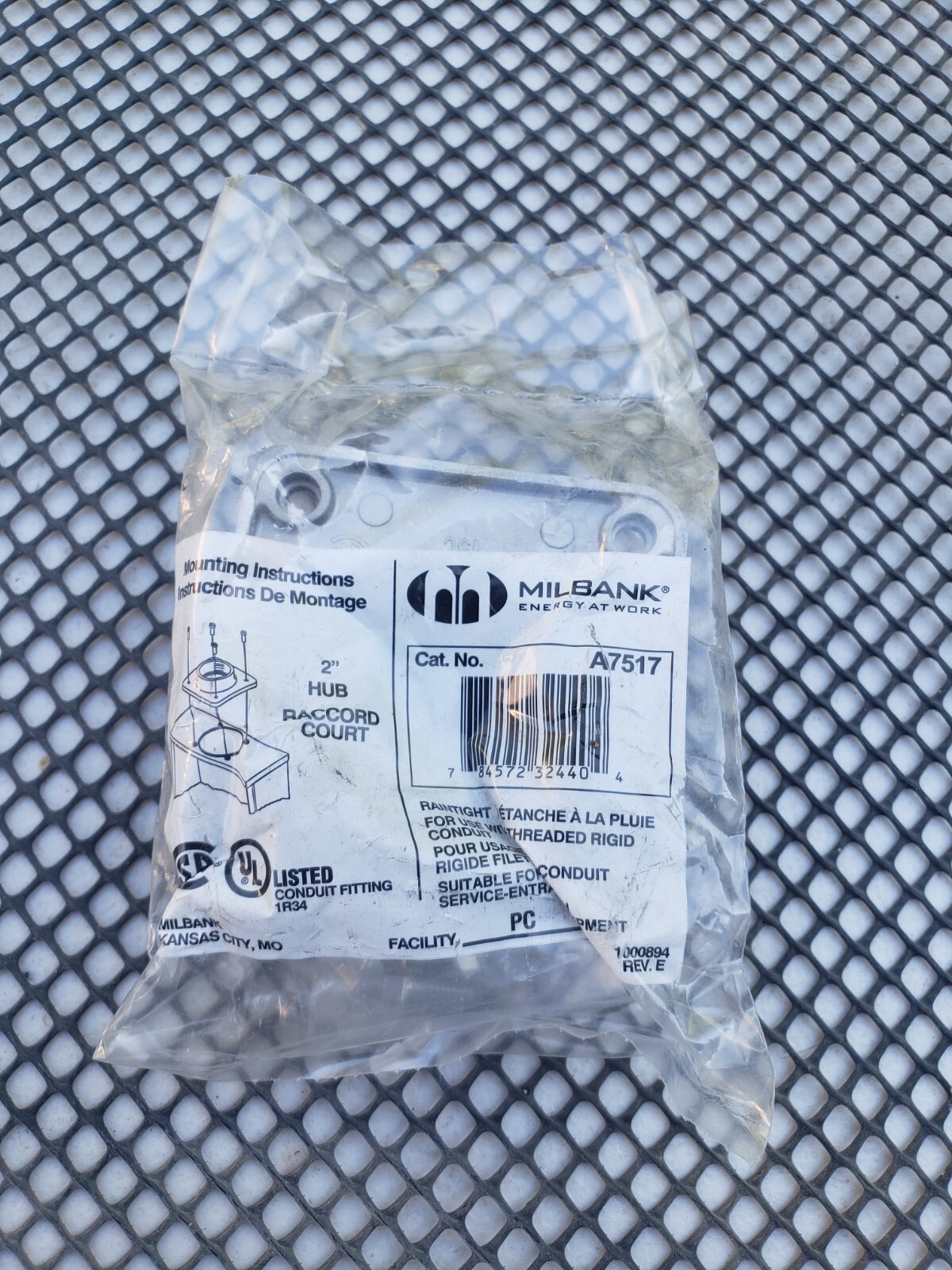 MILBANK 2" CONDUIT HUB CLOSING PLATE A7517 NIB , g243 | eBay