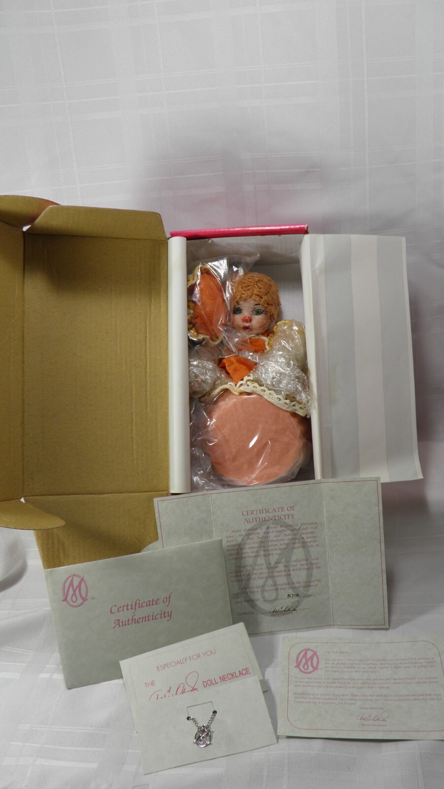 Marie Osmond Pumpkin Spice Rag A Muffin COA and box Doll Necklace Hat ...
