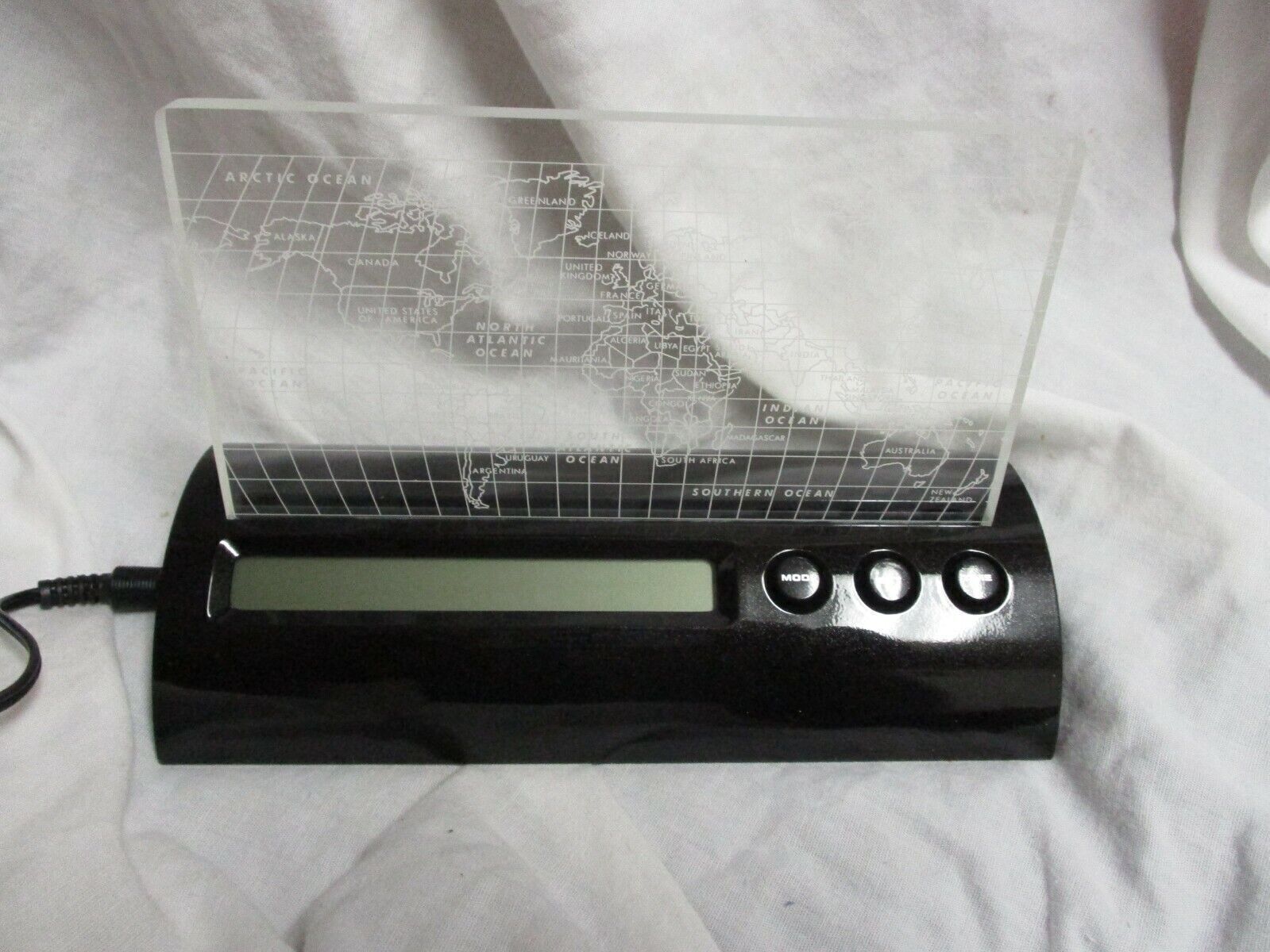 Vintage NexxTech World Illuminious Map Desktop LCD Clock | eBay