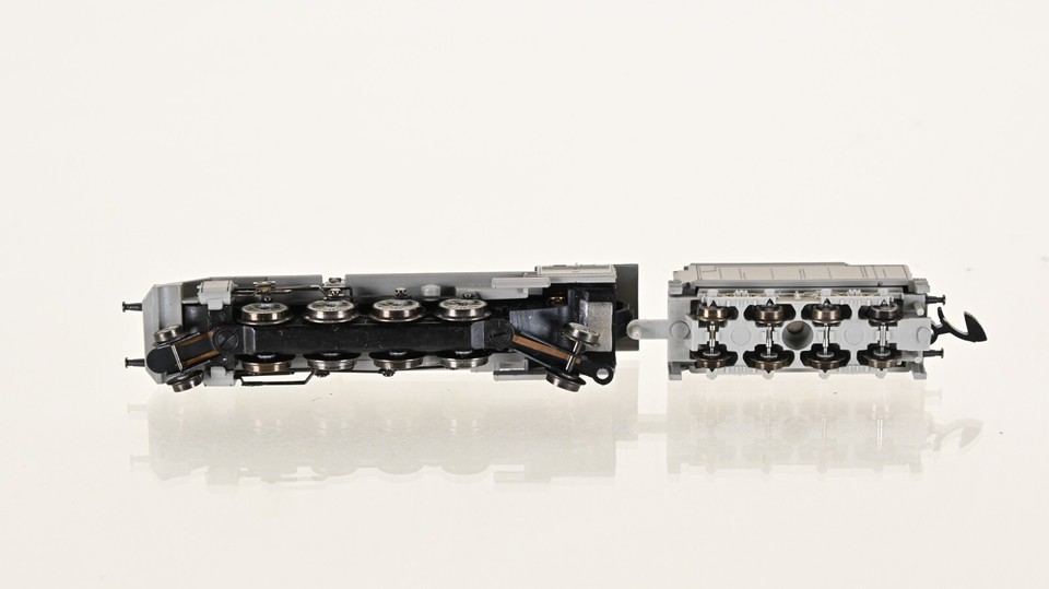 Marklin 88091 (KPEV) Class P 10 Passenger Locomotive with Tender Z ...