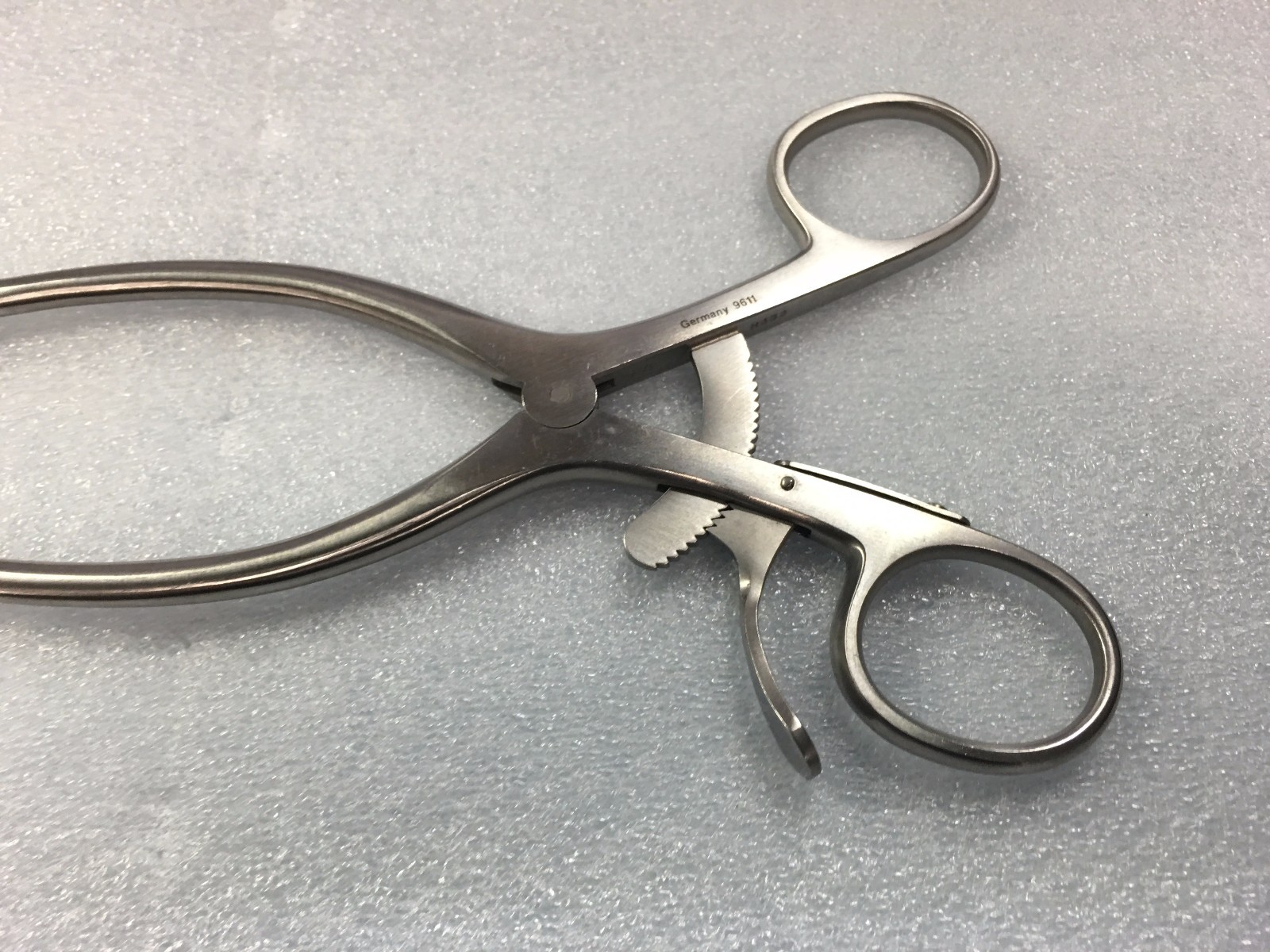 Codman 50-1346 Cervical Retractor | eBay