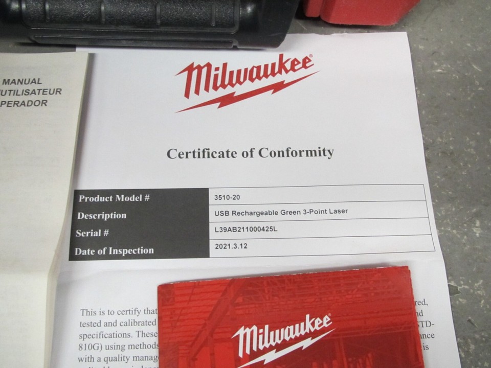 Milwaukee USB Rechargbl Green 3-Point Laser, 3510-20 w/ USB Cable ...