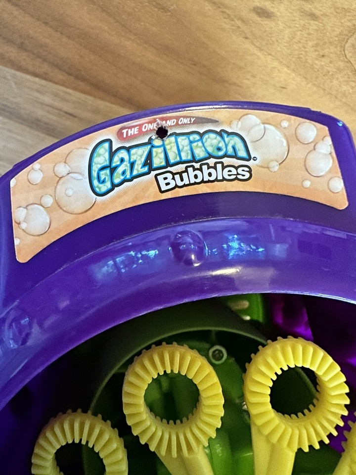 The One And Only Gazillion Bubbles | eBay