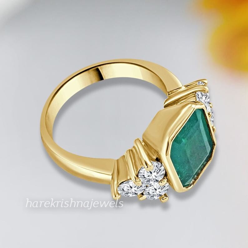 Emerald Cut 4CT Real Green Emerald Vintage Engagement Ring 14K Yellow ...