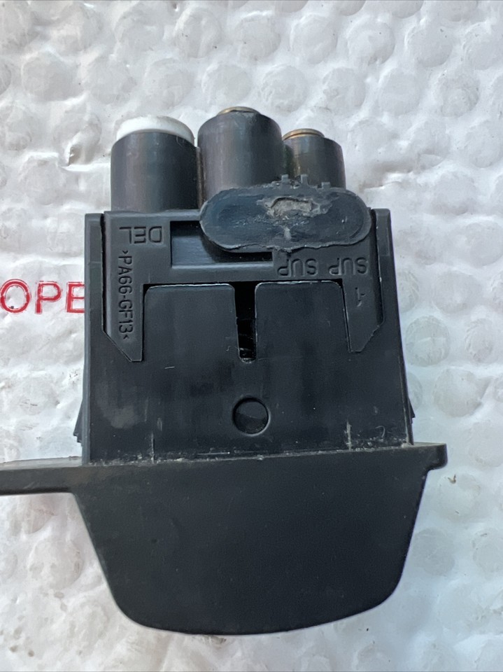 FREIGHTLINER Inter Axle Diff. Lock Slide Switch GTD 3270-1A | eBay