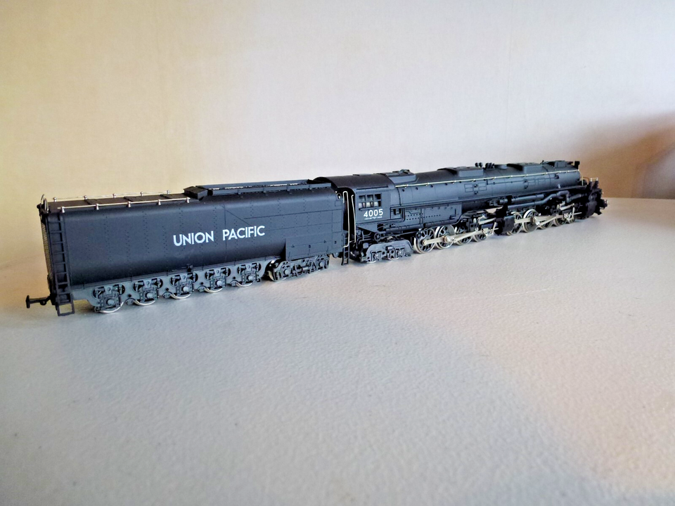 RIVAROSSI 1254 USA 4-8-8-4 BIG BOY - 4005 UNION PACIFIC - HO | eBay UK
