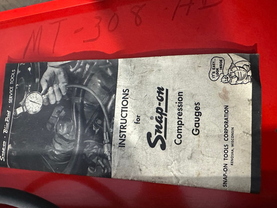 VTG SNAP-ON COMPRESSION GAUGE TESTER IN METAL BOX W / EXTRA'S ...
