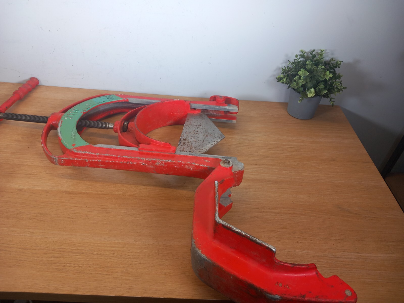 Virax 2115 Pipe Guillotine 225mm Cutter Wask HYRAM Calder Tech ...