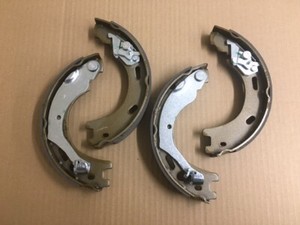 Land Rover Discovery 3 Handbremse Schuh lr031947 | eBay