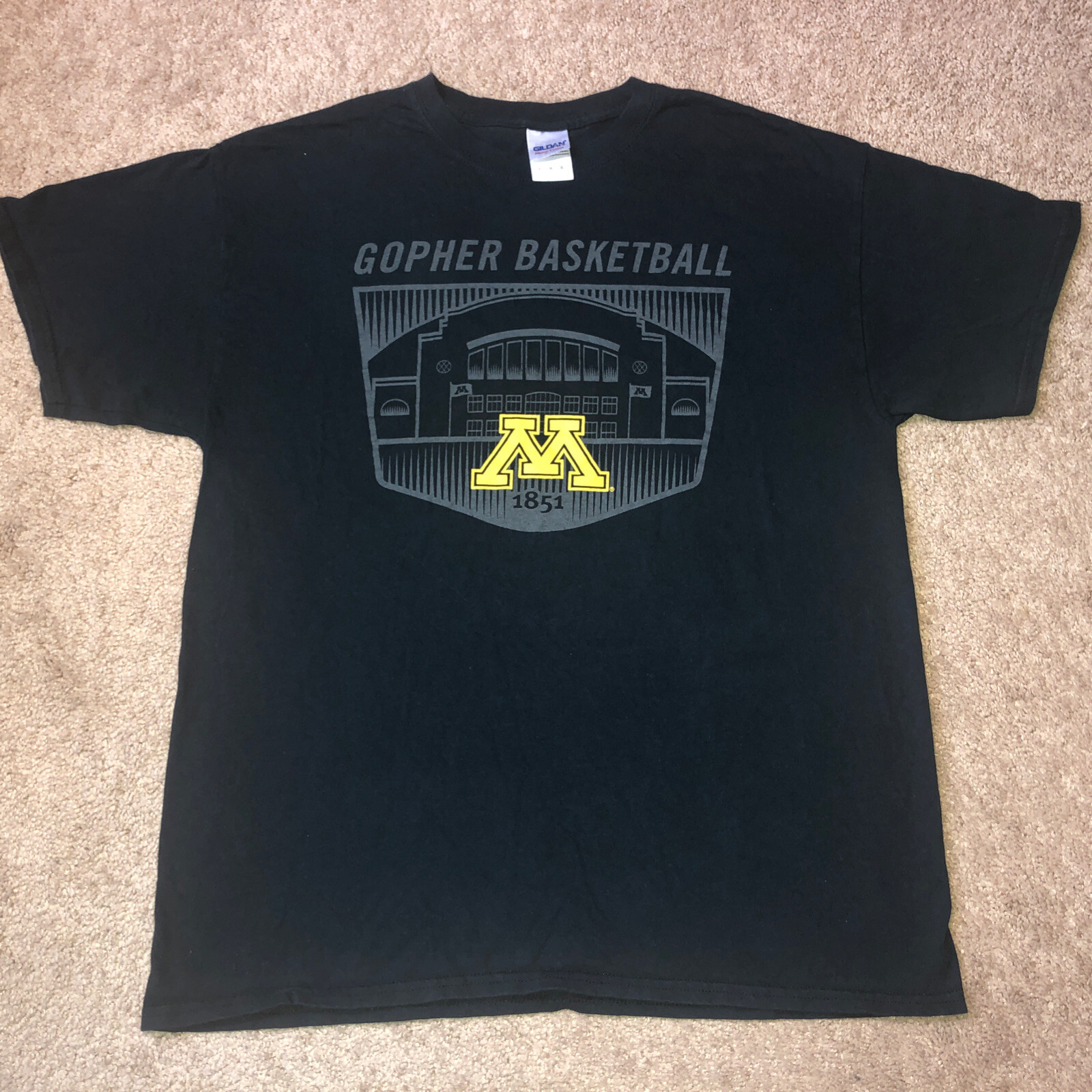 University of Minnesota Golden Gophers GOPHER BASKETBALL TShirt Men's L ...