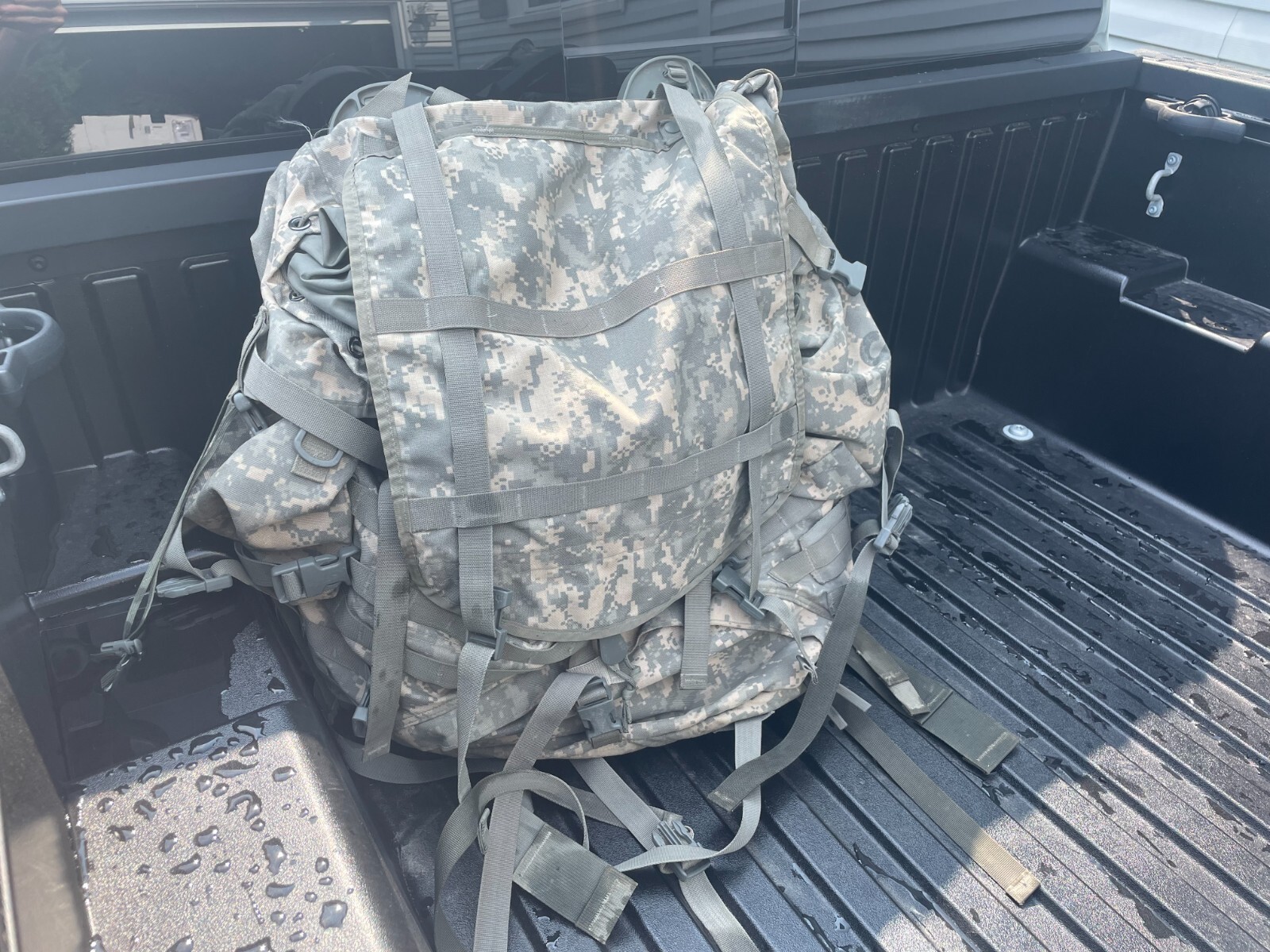 US Army Large Rucksack Digital Camo with 2 Sustainment Pouches 83 Liter ...