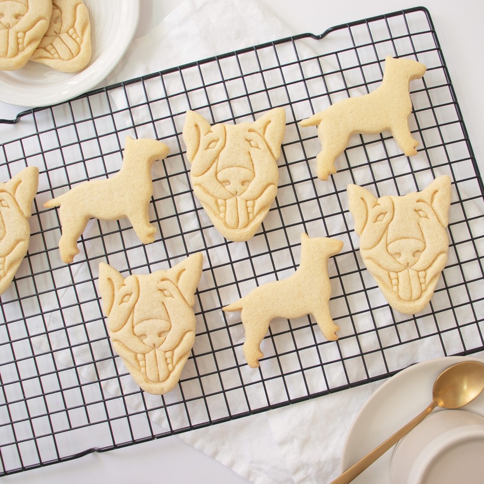 Set of 2 English Bull Terrier Cookie Cutters - cute dog treats birthday ...