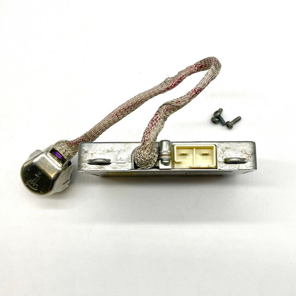 OEM 01-05 Lexus IS 300 Xenon Ballast HID Bulb Control Unit Computer ...