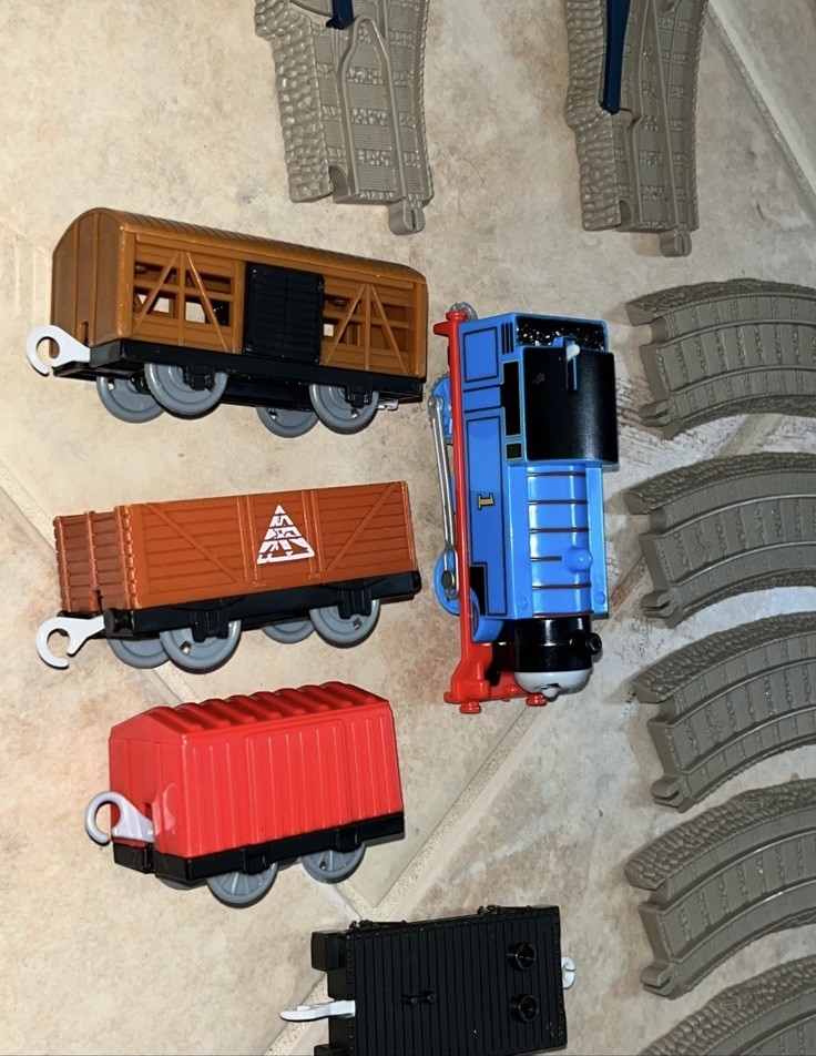 Thomas The Train Trackmaster TOMY Train & Gray Track, Structure Mixed ...