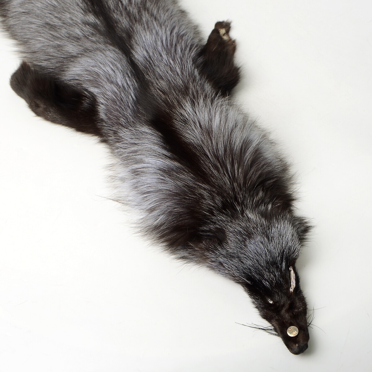 1x Tanned Silver Fox Skin Fur Pelts Soft Dense Real Leather Hides 39-47 ...