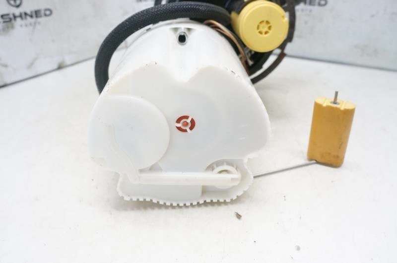 2009-2015 Chevrolet Traverse Fuel Pump Assembly 19370465 OEM 20757647 ...