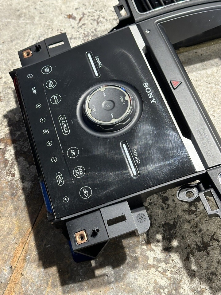 2014 - 2019 Ford Taurus Radio Face Climate Control Panel DG1T-18A802-EM ...