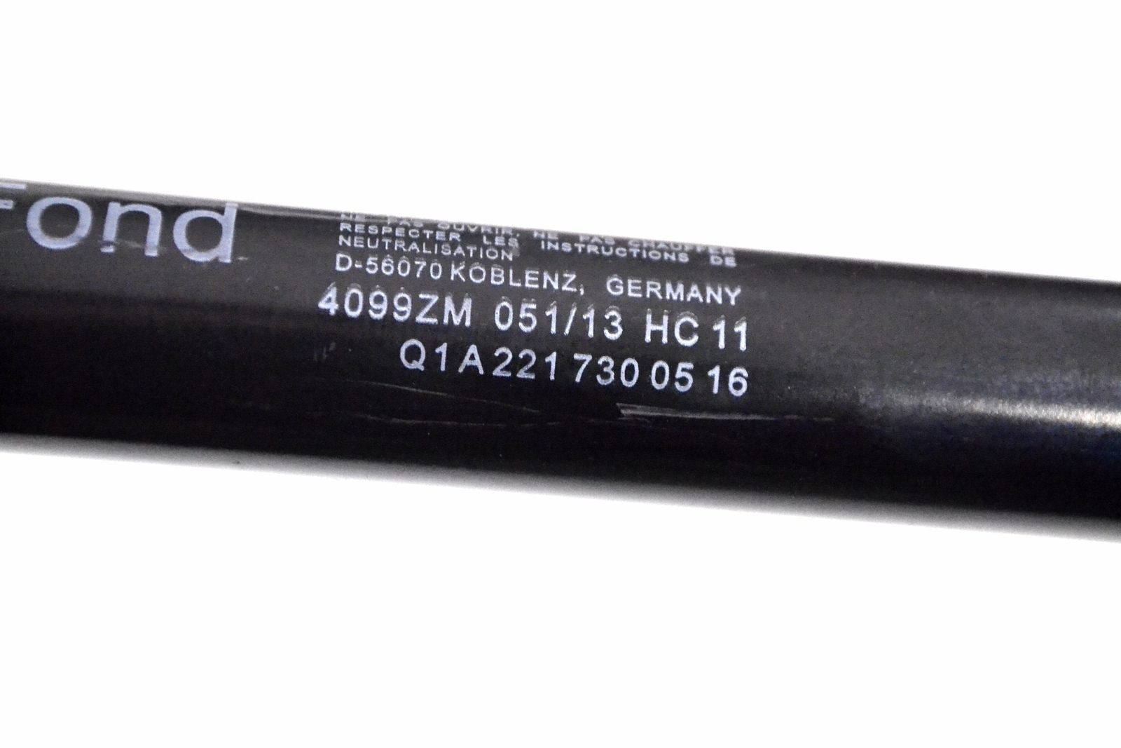 Mercedes W221 S350 CDI 2013 RHD Heckklappe Gasfeder rechts A2217300516 ...