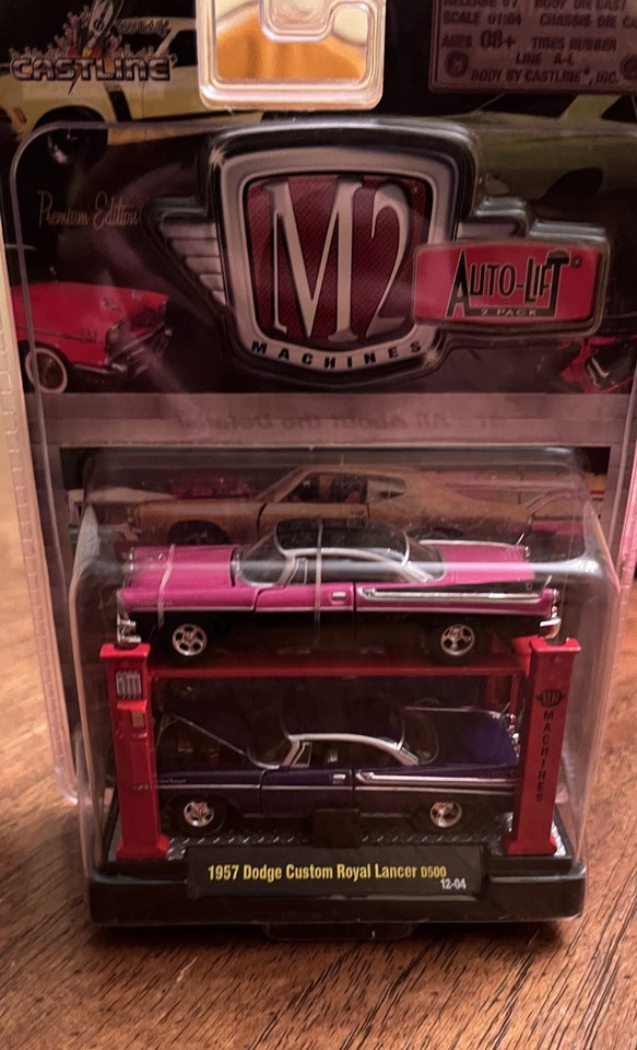 M2 Machines Auto-Lift 1957 Dodge Custom Royal Lancer D500 die-cast 2 ...