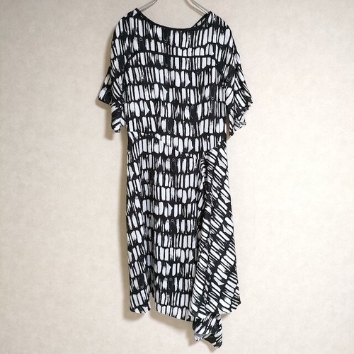 UNTITLED Geometric pattern irregular hem dress short sleeve dress 4 ...