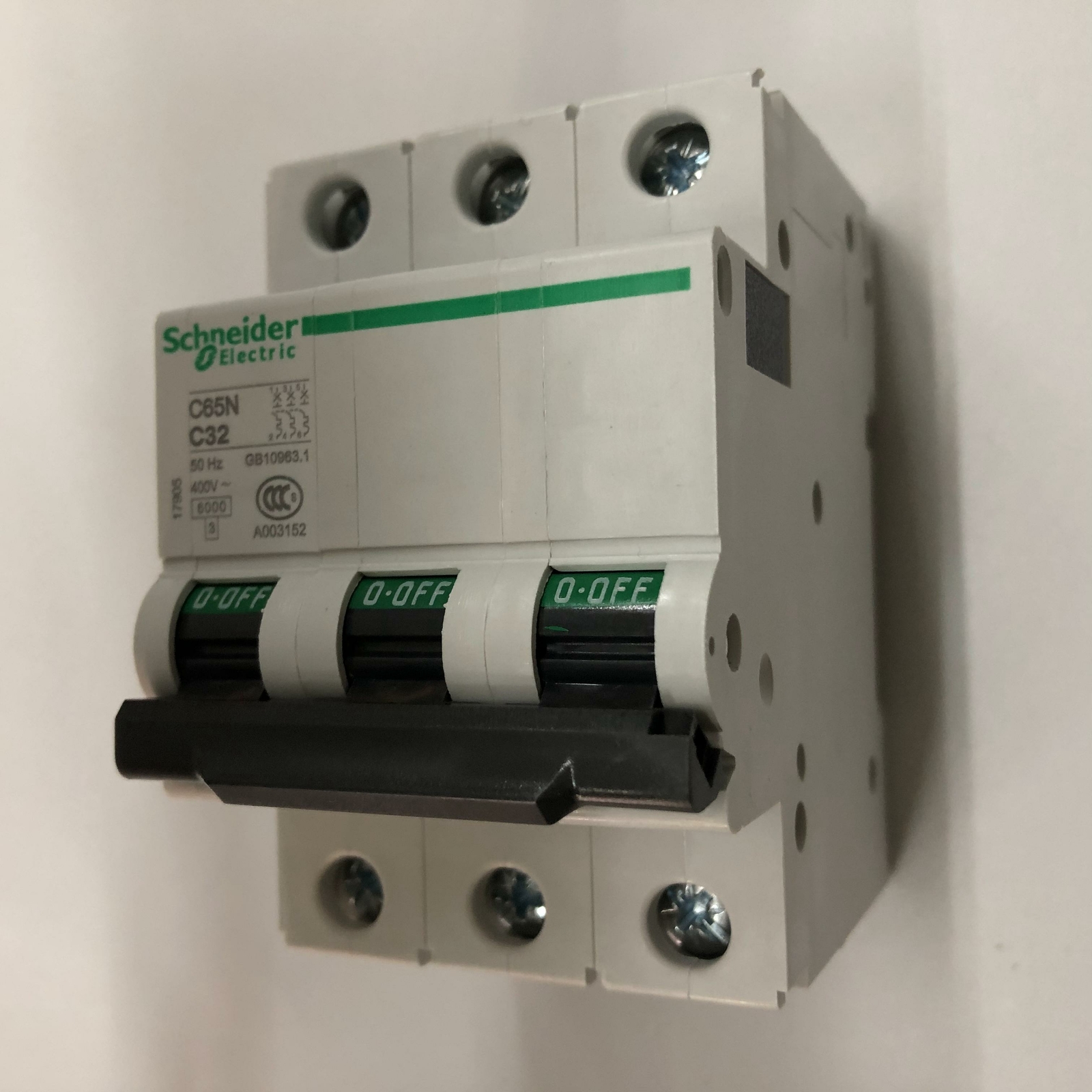 1PCS NEW C65N 3P C32 breaker Schneider | eBay