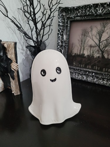 Halloween Ghost Figurine Ceramic Prop Tabletop Mantel home Decor 6.5 ...