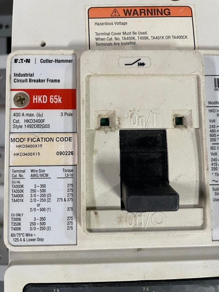Eaton PRL4 Pow-R-Line Panelboard 600 Amp 208Y/120V 3Ph 4W W/ Breakers ...