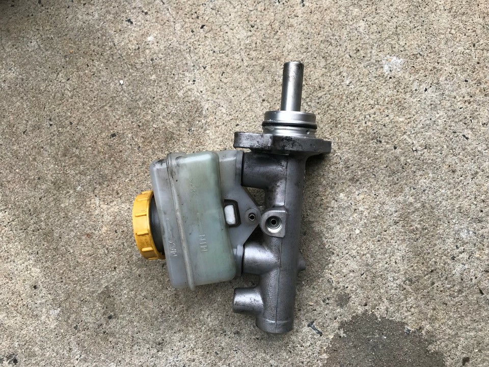 2008-2014 Subaru Impreza WRX STI Brake Master Cylinder 26401AG030 OEM ...