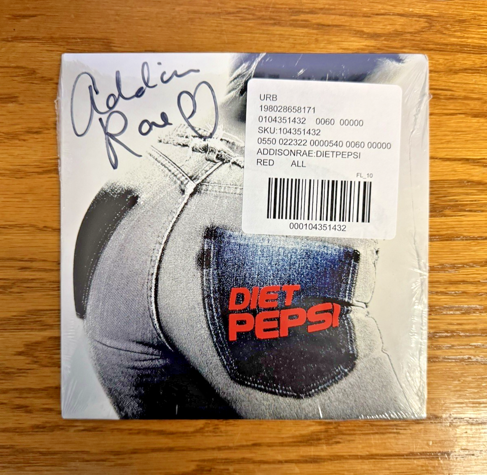 SIGNED Addison Rae Diet Pepsi 7” Vinyl! Limited Edition Autographed w ...