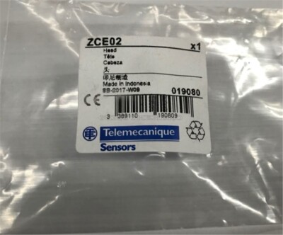 15Pcs Schneider ZCE02 Switch zq | eBay Australia