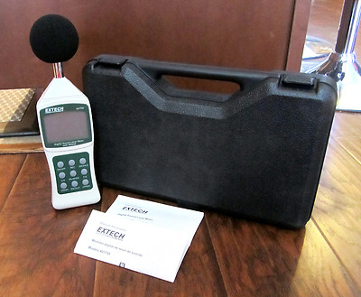 EXTECH Decibel Sound Level Meter with PC Interface – 30-130 (407750 ...