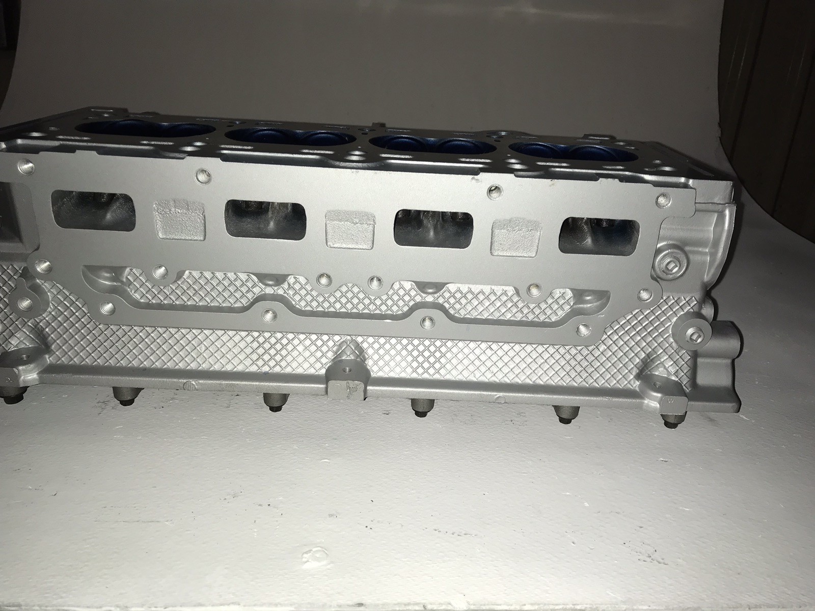 CHRYSLER PT CRUISER 2.4 CYLINDER HEAD | eBay