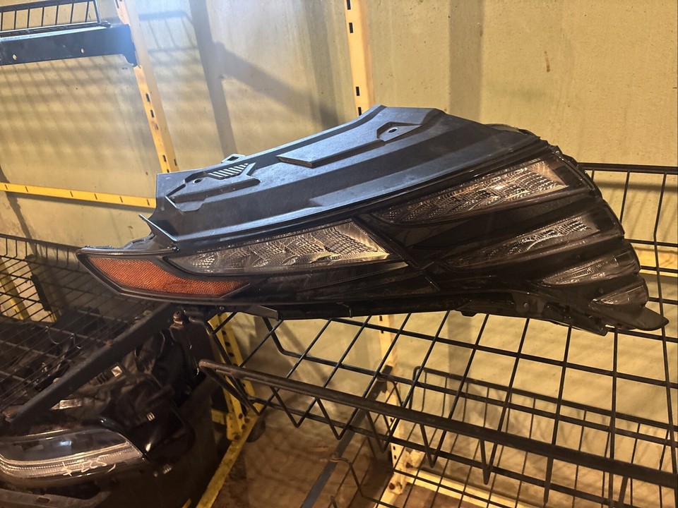 92208-CW010 2022 2023 2024 HYUNDAI TUCSON LED FRONT RIGHT OEM HEADLIGHT ...