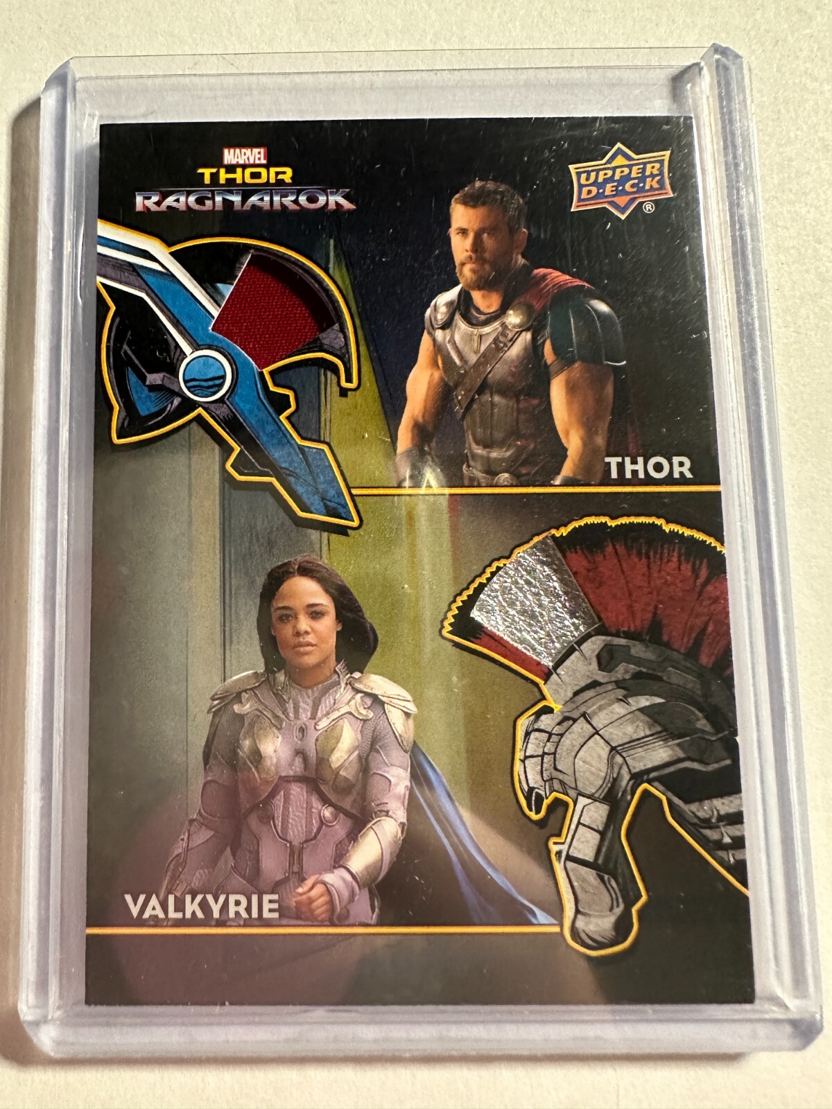 K86,943- 2018 Thor Ragnarok Armory Dual Relic #AD3 Thor/Valkyrie/Cape ...