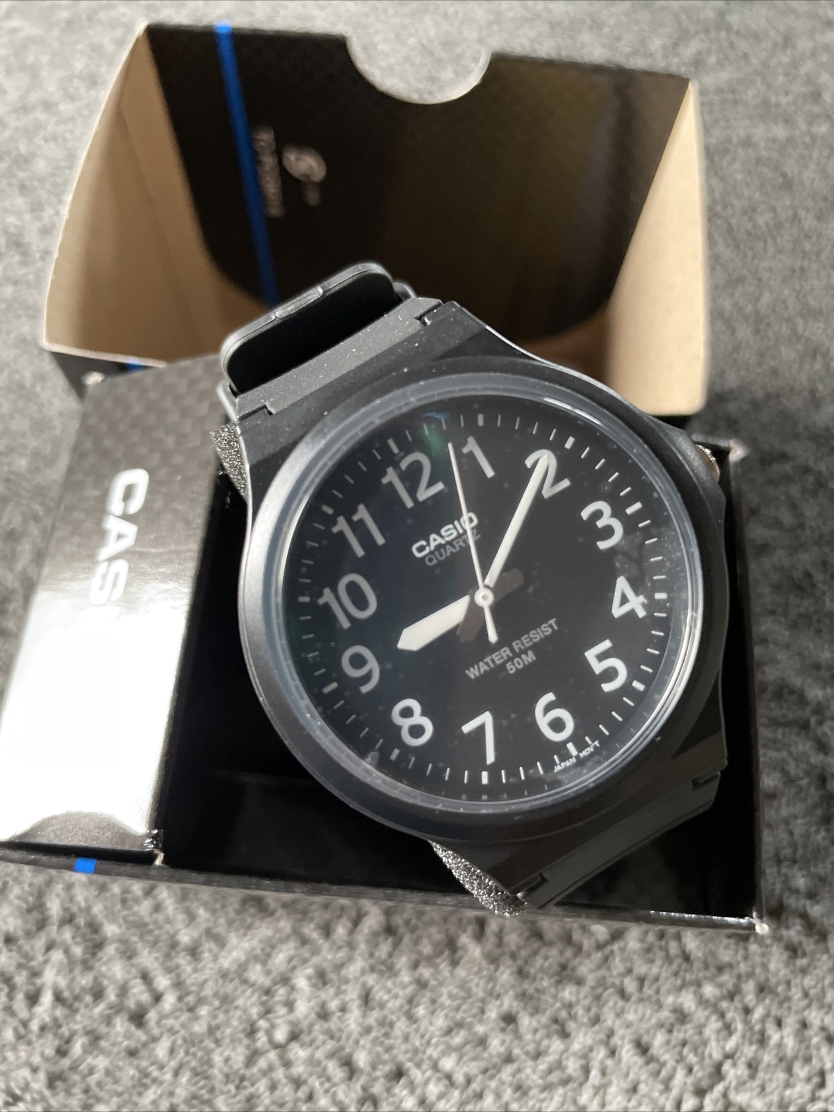 CASIO MW240 MENS ANALOGUE WATCH W/ RESIN STRAP | WATER RESISTANT BLACK ...