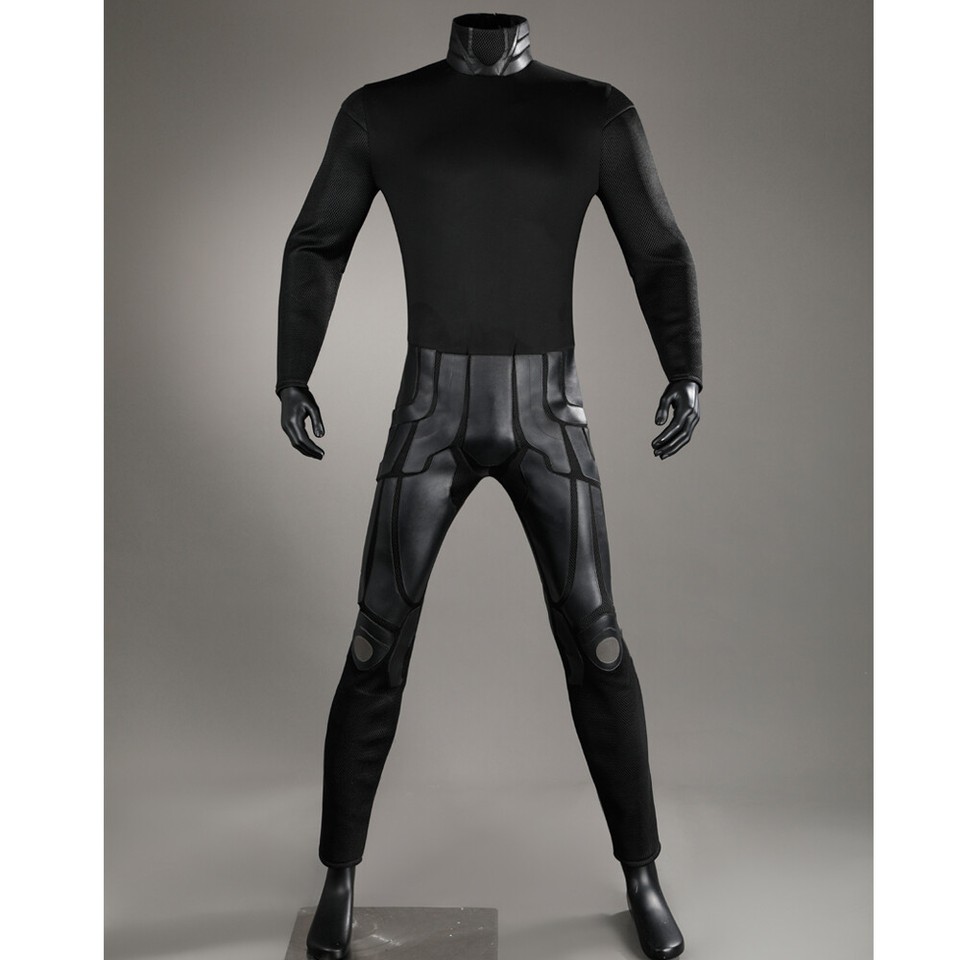 The Dark Knight Rises Batman Cosplay Costume Accessories Bruce Wayne ...