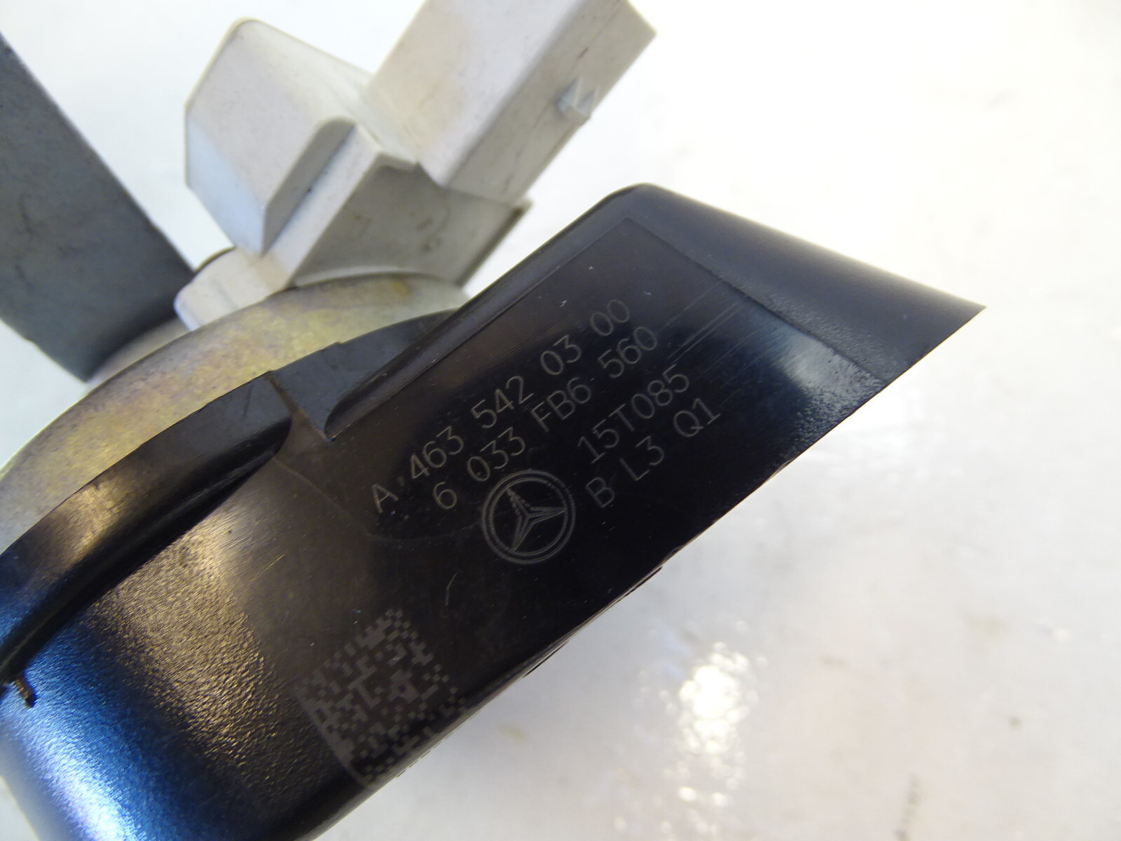 Mercedes W463 G550 G63 horn, low tone 4635420300 | eBay