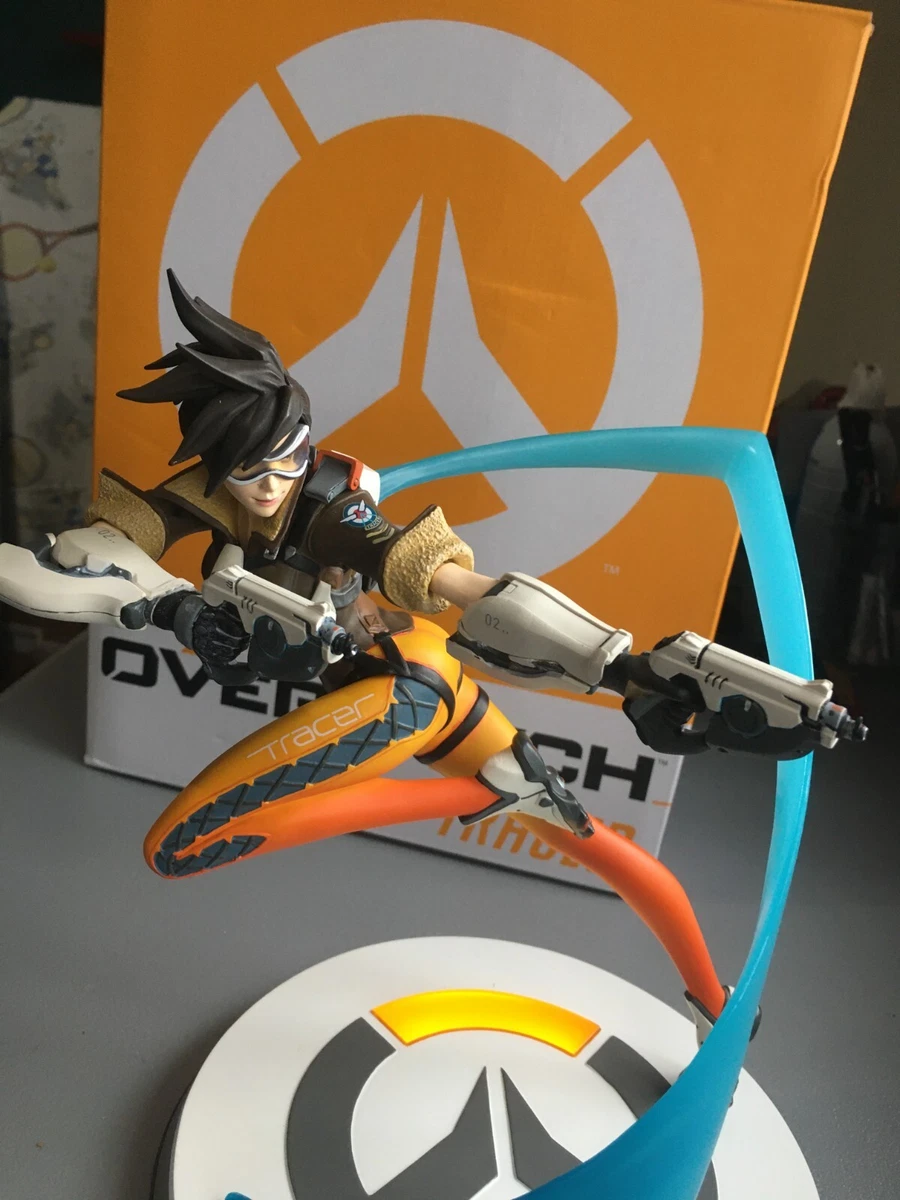 Tracer Overwatch Statue