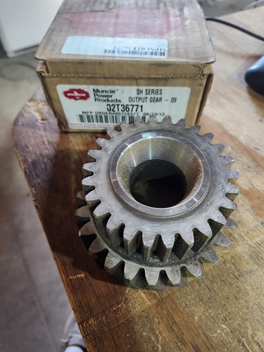 Muncie 02T36771 SH Series Output PTO Gear (Ratio 09) CS 6/8 | eBay
