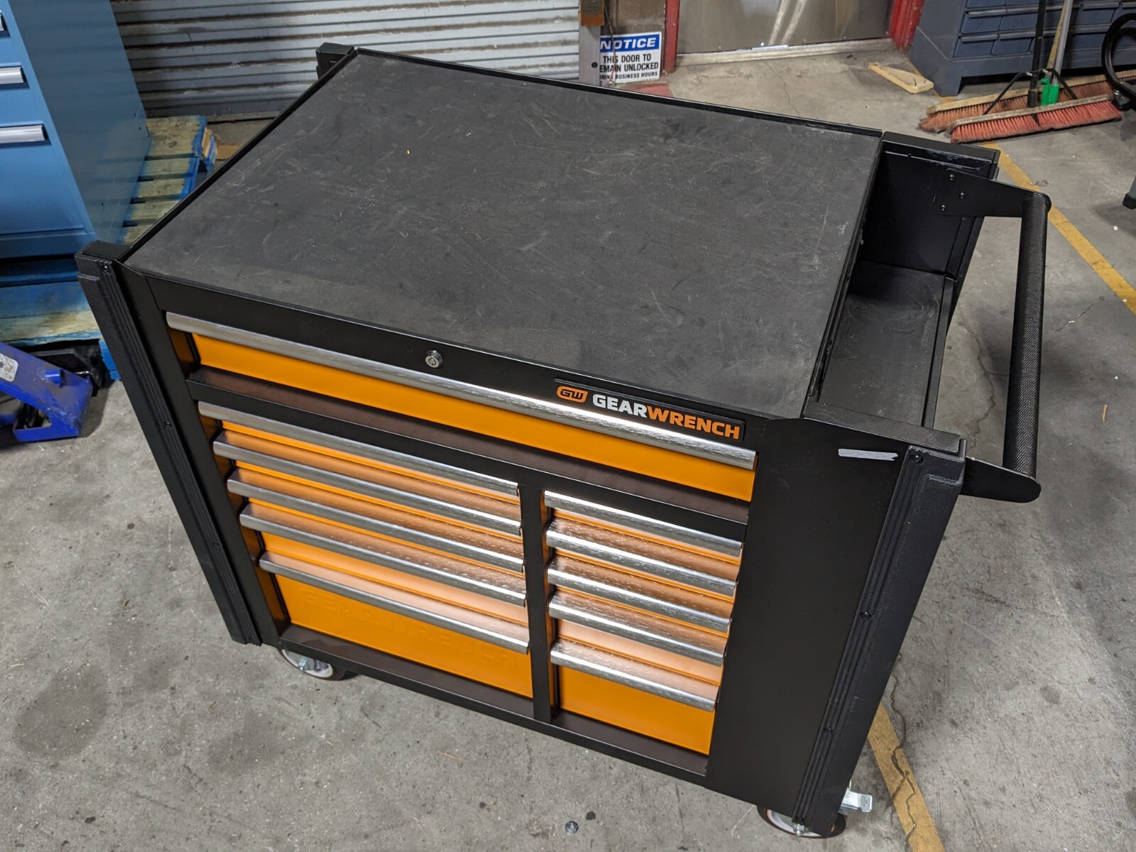 Gearwrench Mobile Work Station Tool Box Storage Cabinet 11 Drawer 83169 ...