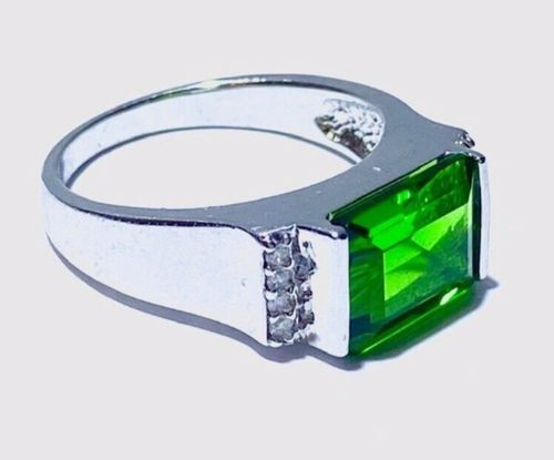 R0218G Contemporary E-W Mt. St. Helens Green Helenite 2.5Ct Sterling ...