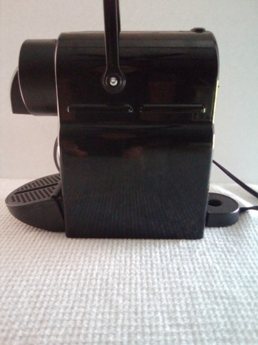 DeLonghi Nespresso Inissia EN80B Espresso Coffee Maker Missing The ...