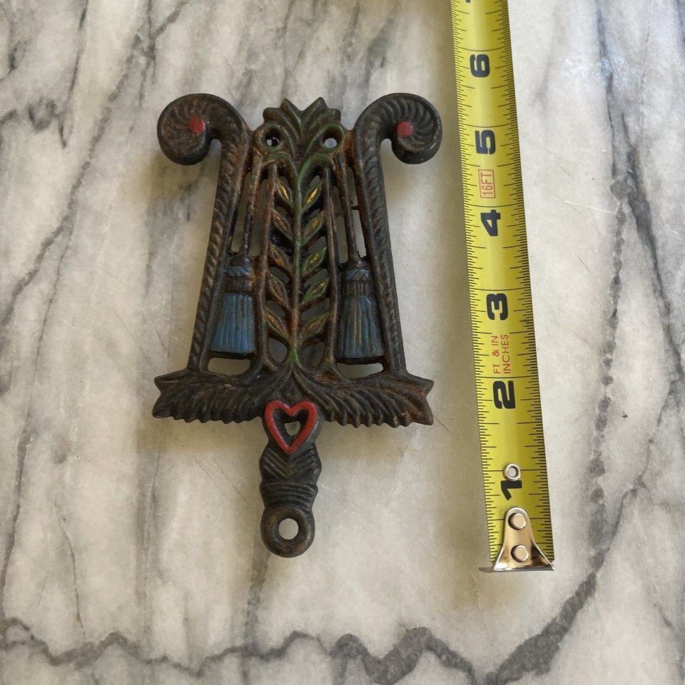 Vintage “WILTON” Cast Iron Trivet – Brooms, Wheat Stalk and Heart Shape ...