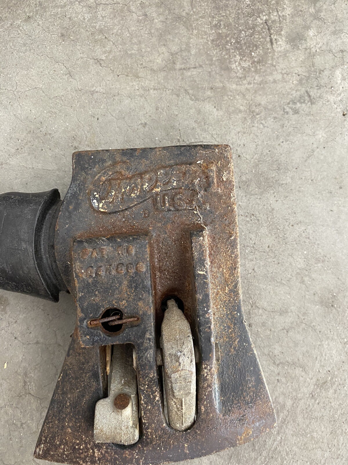 Chopper 1 Axe With Fibre-Core Handle Great Condition Works Great Wood ...