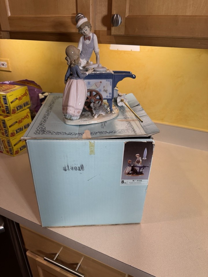 Lladro #5325 Ice Cream Vendor w/ Girl & Dog Porcelain Figurine Rare Vtg ...
