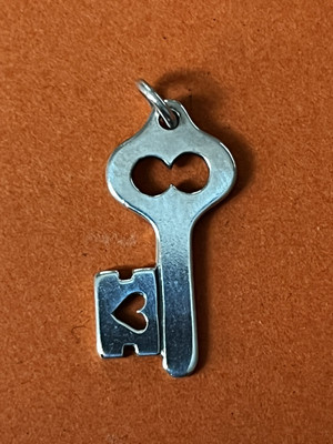 James Avery Retired RARE Silver Key to my Heart Key Charm Or Pendant | eBay