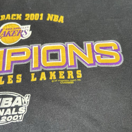 Los Angeles Lakers Shirt Men Size XL 2001 NBA Champions Back to Back ...